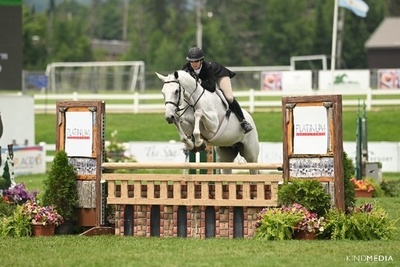 Patricia Griffith Wins USHJA International Hunter Derby Regional ...